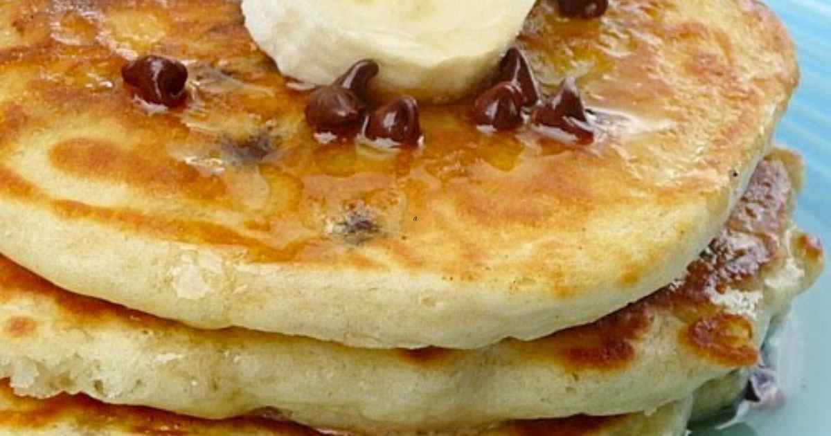 Chunky Monkey Pancakes - Grumpy's Honeybunch
