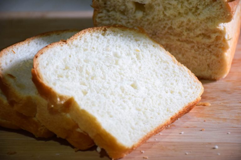 Soft White Bread Recipe - Grumpy's Honeybunch