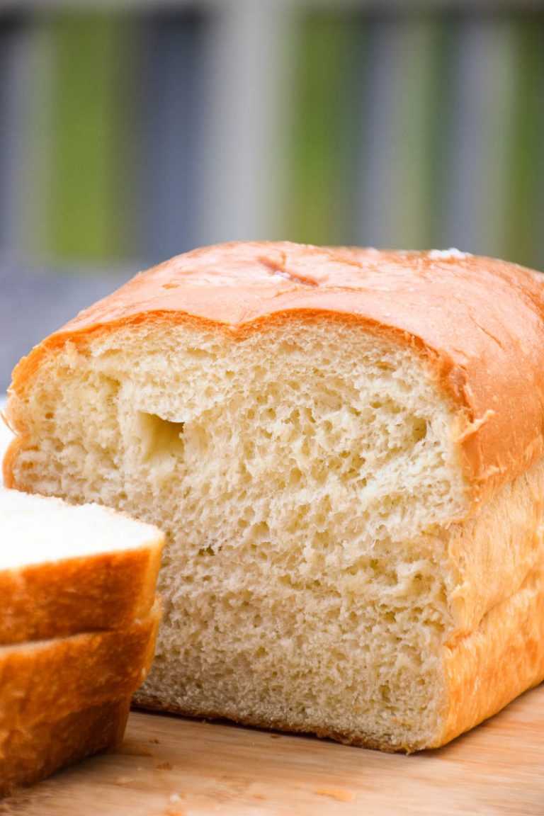 Soft White Bread Recipe - Grumpy's Honeybunch
