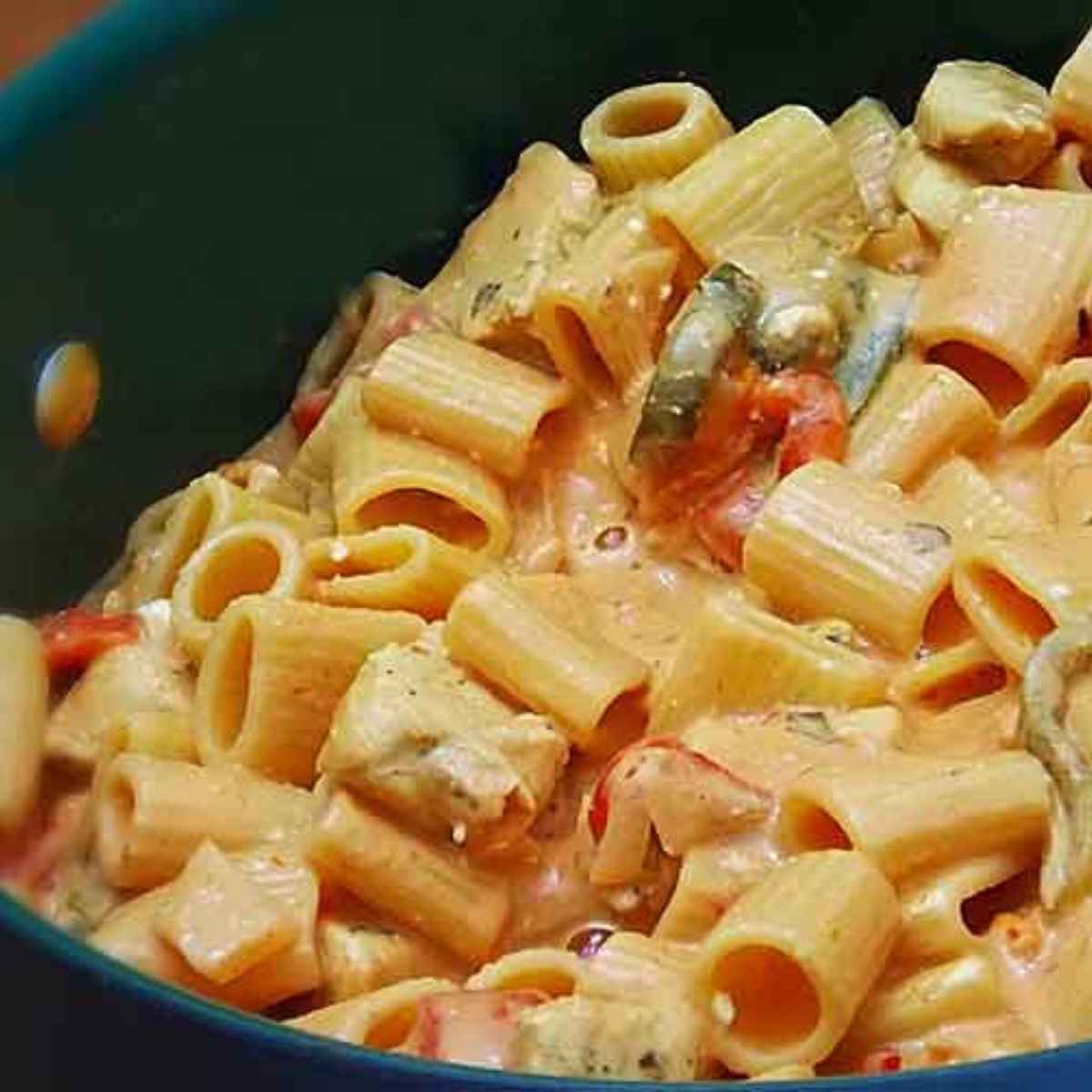Chicken Riggies - creamy, spicy, delicious - Grumpy's Honeybunch