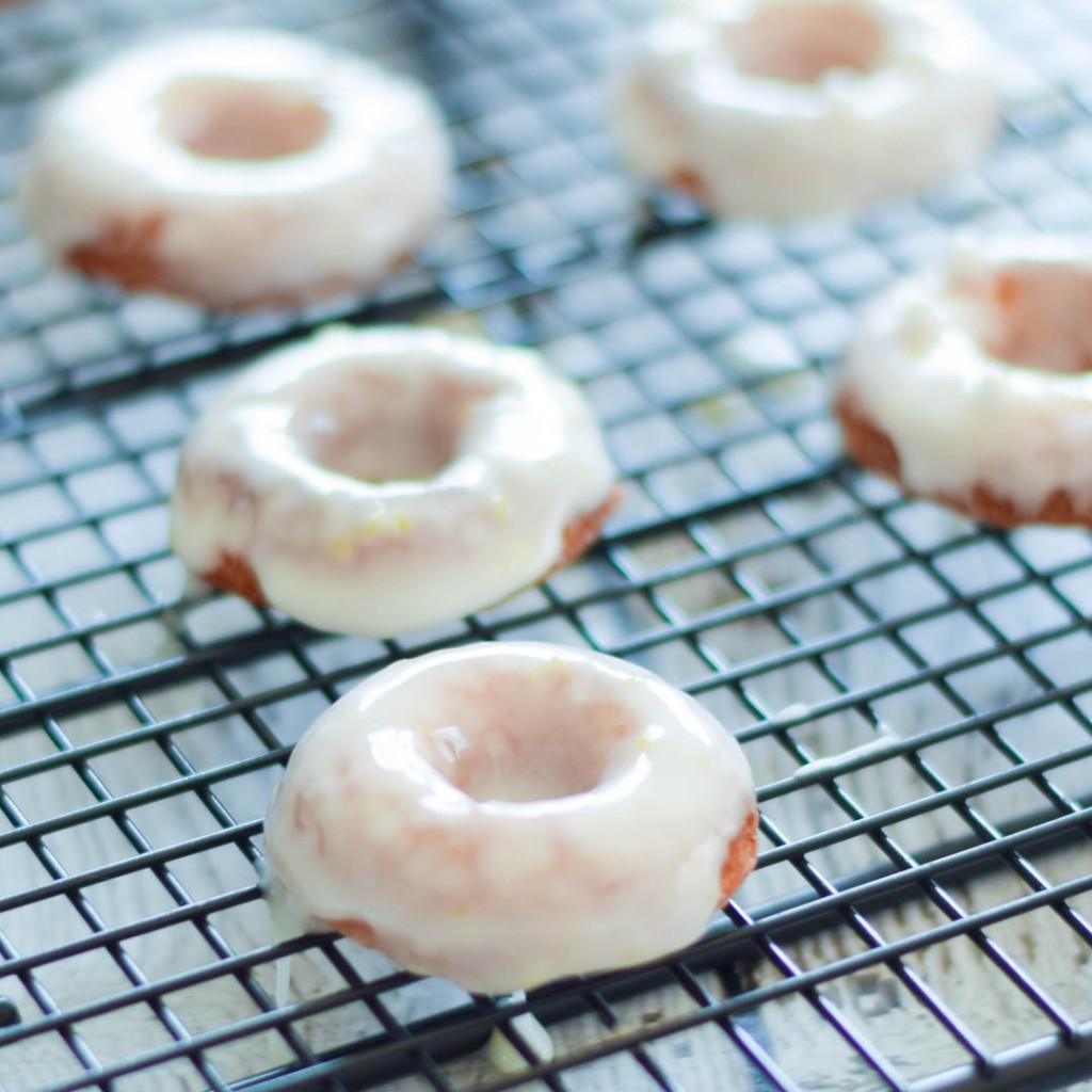 Raspberry Lemon Baked Donuts #SundaySupper
