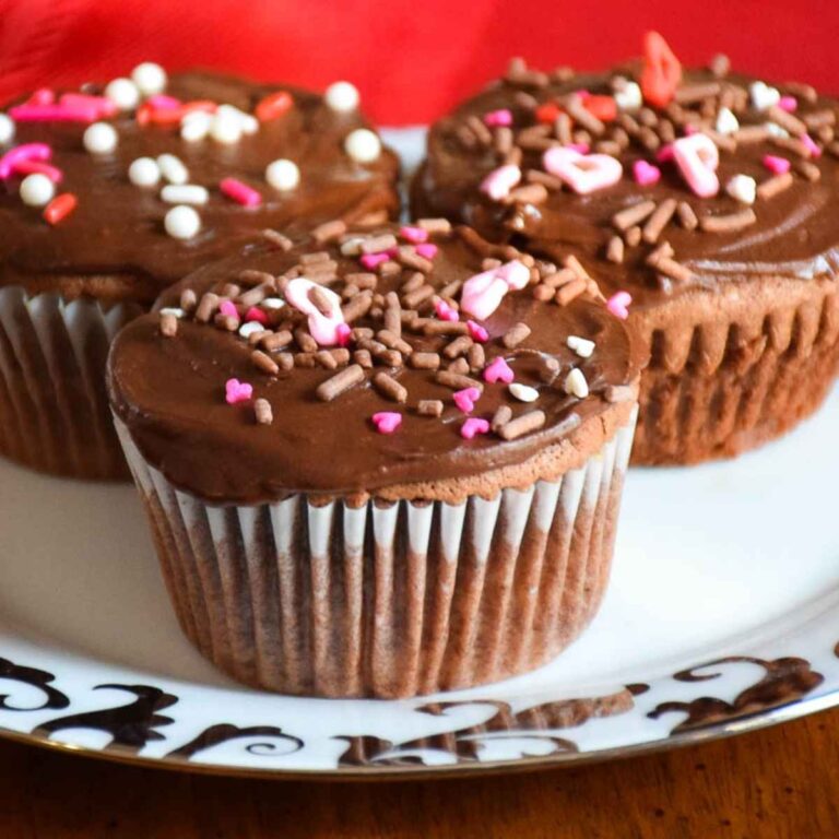 Chocolate Espresso Cupcakes - Grumpy's Honeybunch