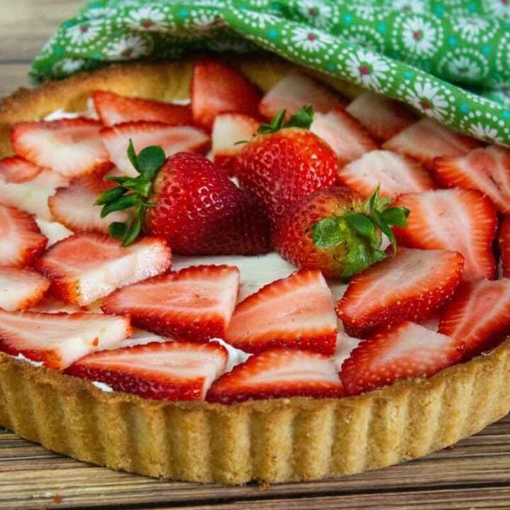 Easy Strawberry Tart with Almond Cream Filling - Grumpy's Honeybunch