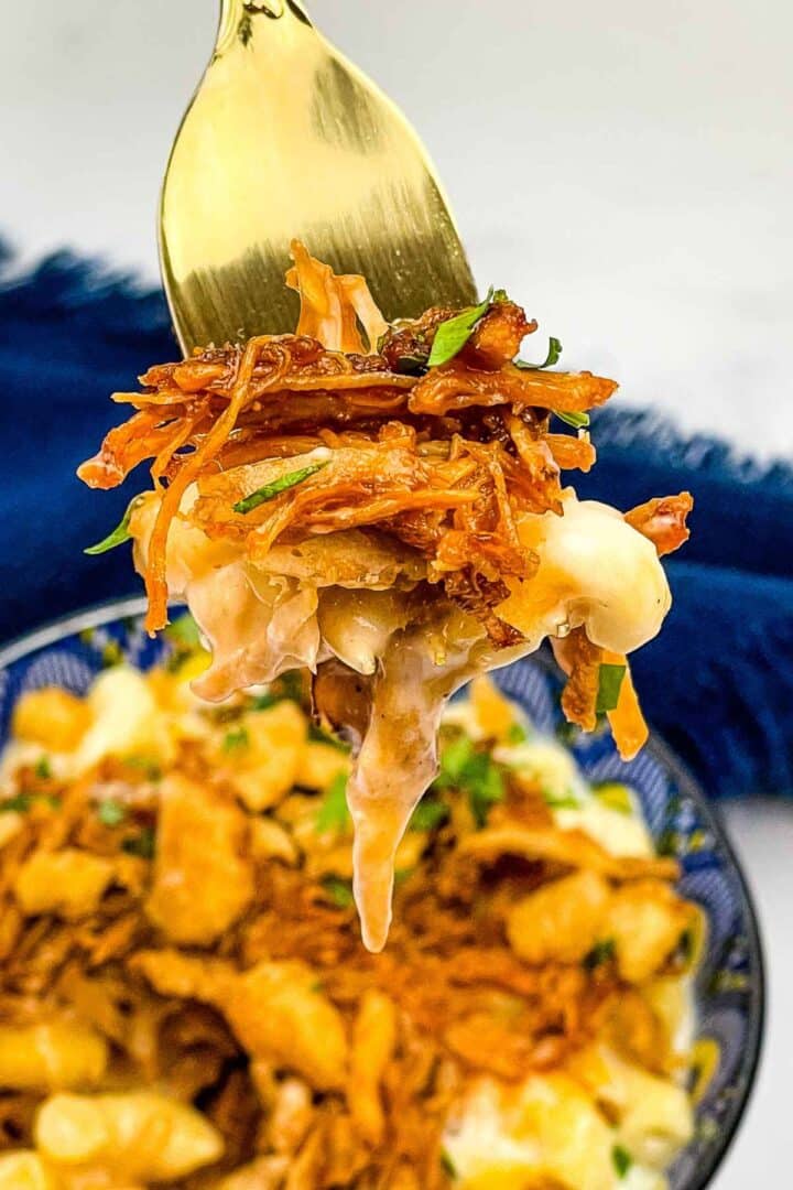 Pulled Pork Mac and Cheese - Grumpy's Honeybunch