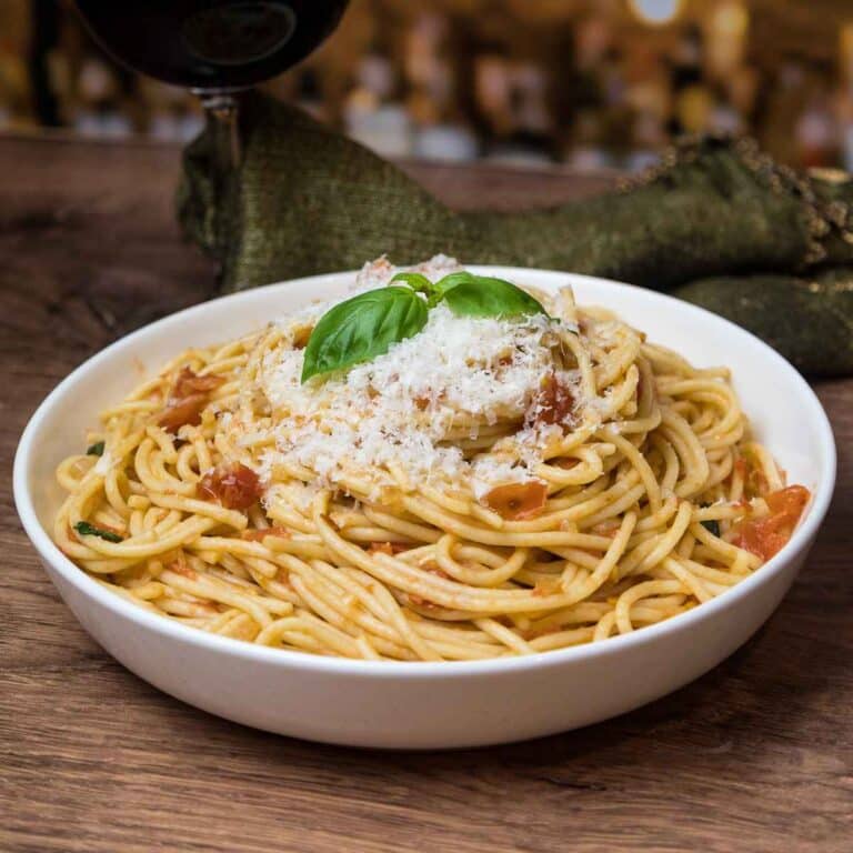 Valentines Pasta Dishes: 20 Romantic Recipes for Date-Night - Grumpy's ...