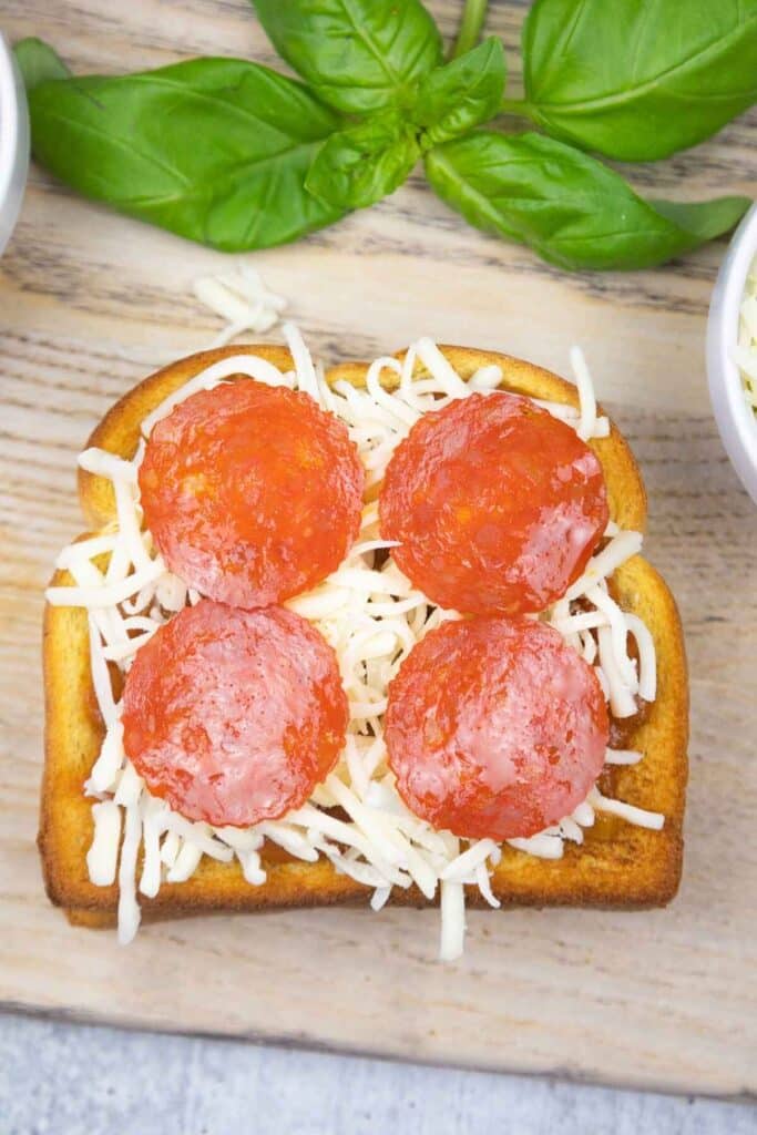 Pizza Toast - Grumpy's Honeybunch