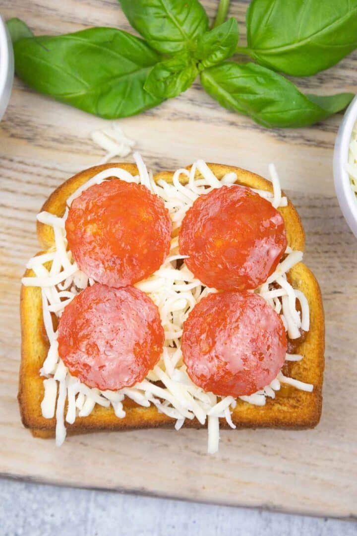 Pizza Toast - Grumpy's Honeybunch