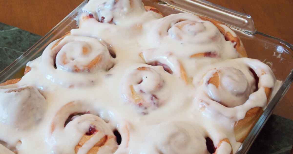 Raspberry Rhubarb Sweet Rolls - Grumpy's Honeybunch