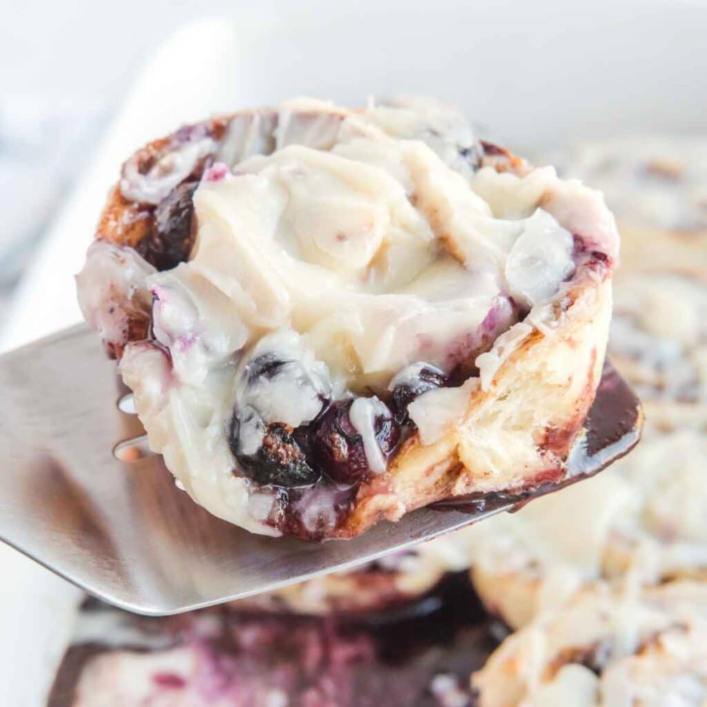 Homemade Sweet Dinner Rolls - Grumpy's Honeybunch