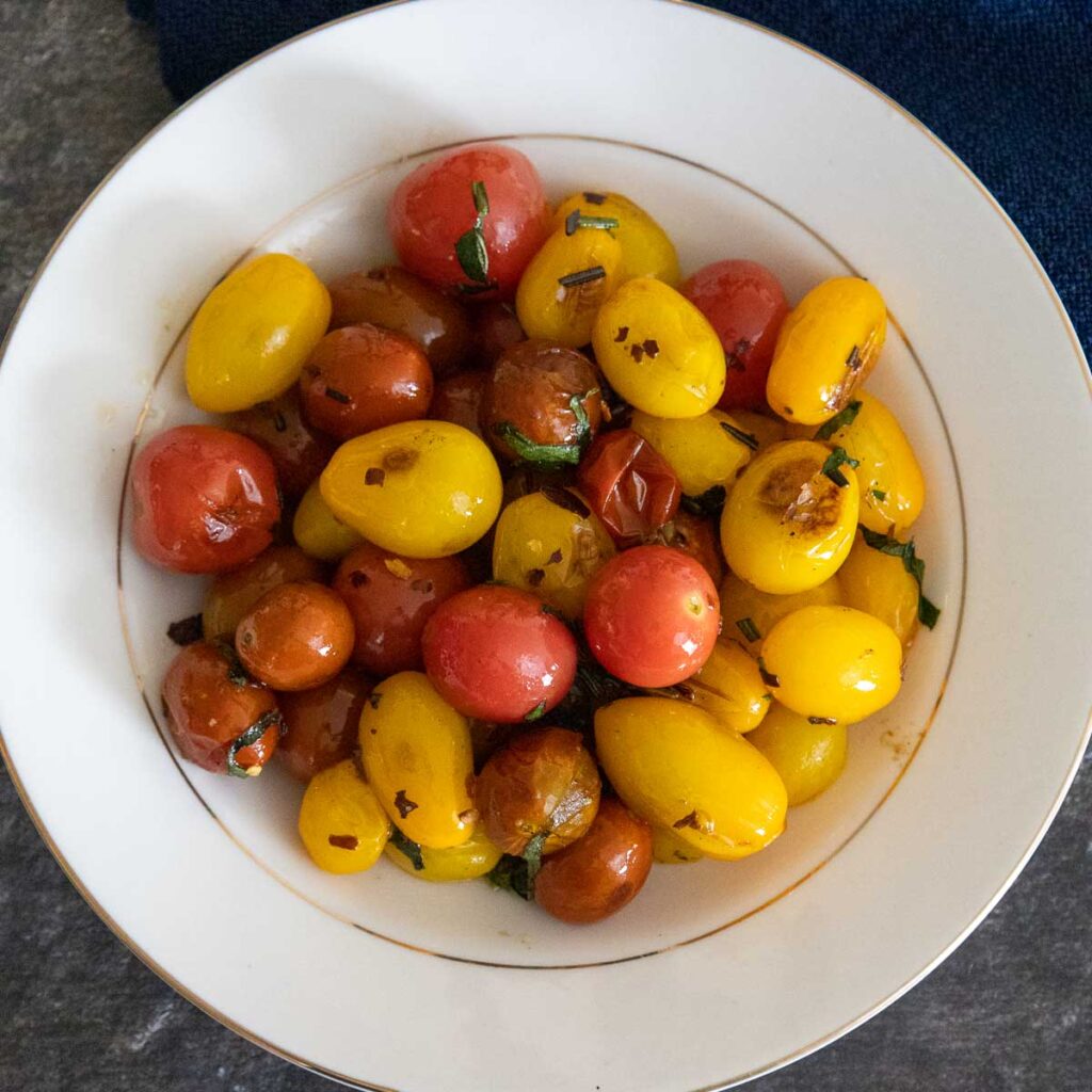 Pan Roasted Tomatoes - Grumpy's Honeybunch