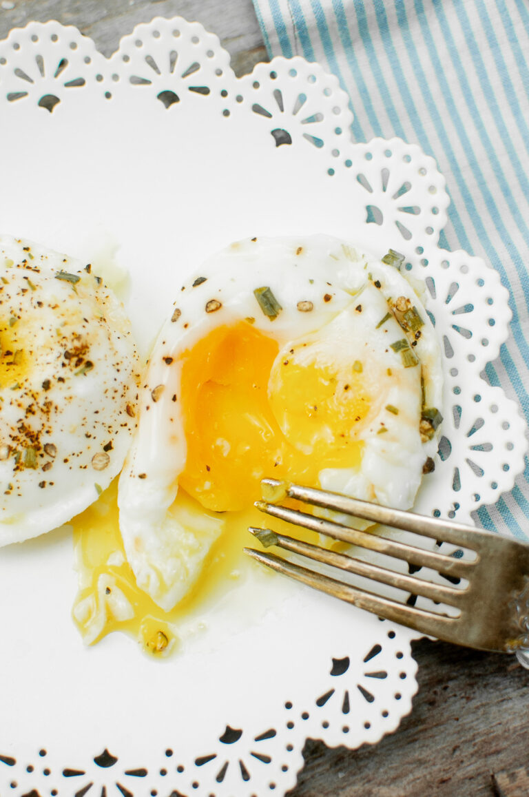 Air Fryer Poached Eggs - Grumpy's Honeybunch